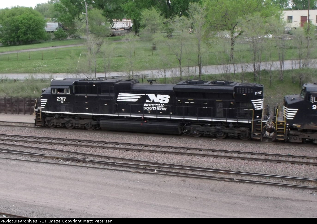 NS 2717